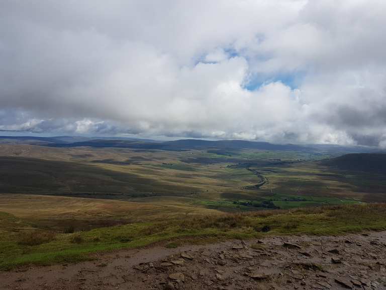 Whernside Routes for Walking and Hiking | Komoot