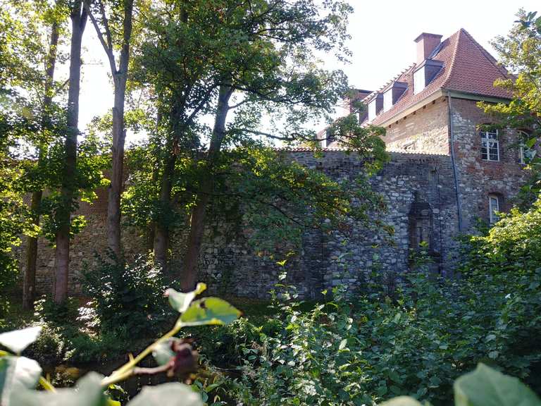 Burg Angermund : Radtouren und Radwege | komoot