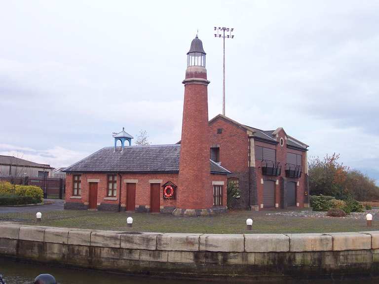 Ellesmere Port Lighthouse - Cycle Routes and Map | Komoot