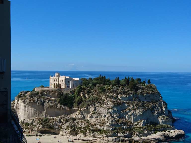 Grotta del Palombaro Routes for Walking and Hiking | Komoot