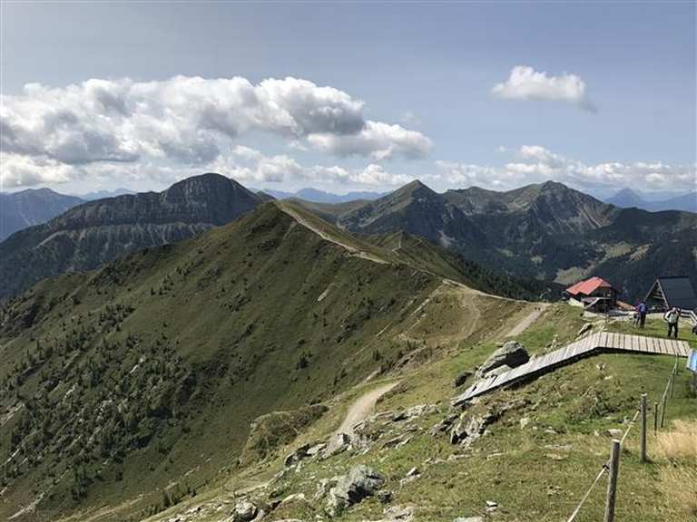 Gipfelkreuz Goldeck – Wander- & Radrouten | Komoot