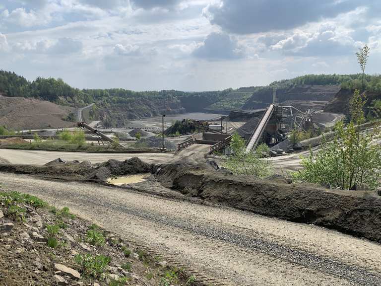 Basaltsteinbruch Zeilberg: Wanderungen und Rundwege | komoot
