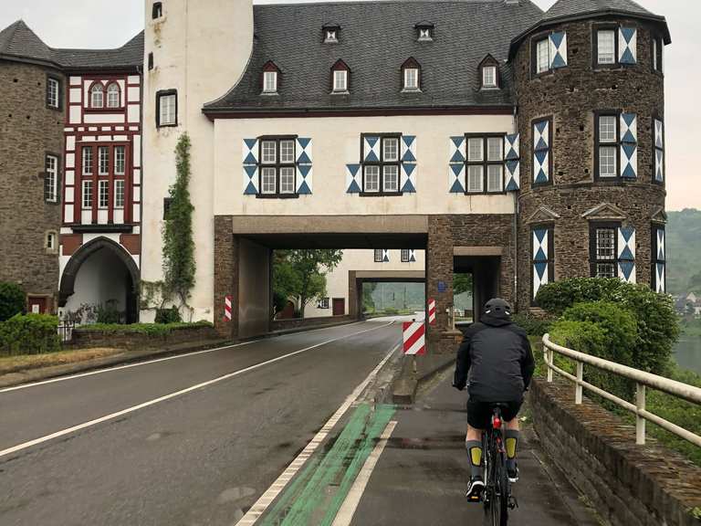 Schloss von der Leyen - Cycle Routes and Map | Komoot