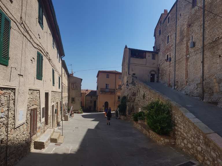 Sassetta Road Cycle Routes and Map | Komoot