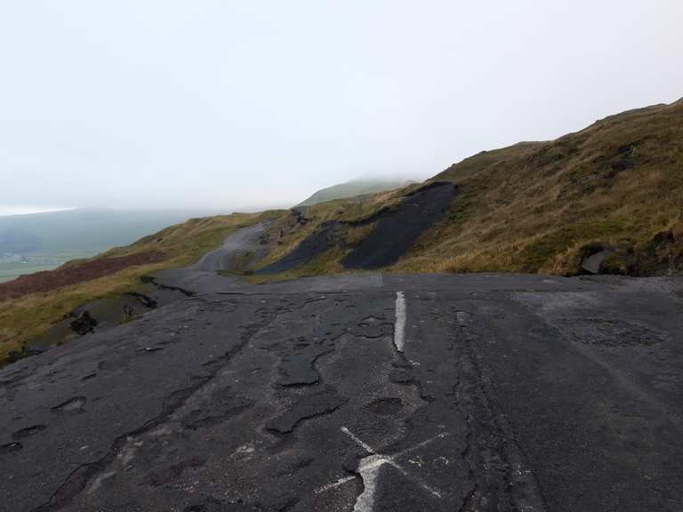 Collapsed Road Routes for Walking and Hiking | Komoot