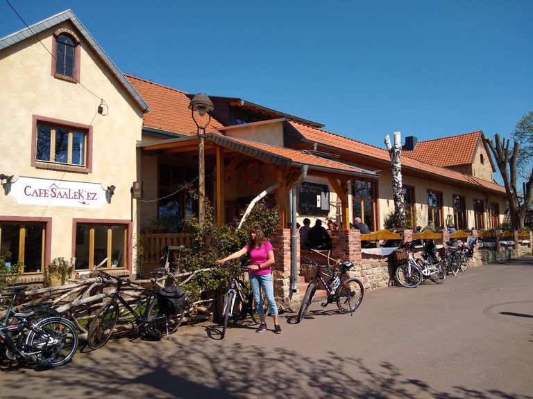 Café "Saalekiez" in Brachwitz : Radtouren und Radwege | komoot