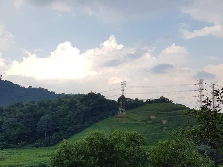 Denai Tiga Puteri Peak Routes for Walking and Hiking | Komoot