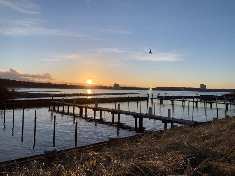 Niendorf Strandpromenade: Wanderungen und Rundwege | komoot