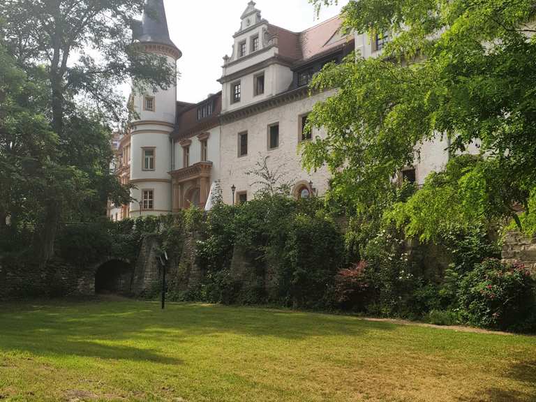 Schloß Schkopau - Cycle Routes and Map | Komoot