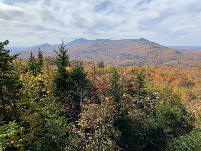 Sentier du Mont Chauve – Mont-Orford National Park | hike | Komoot