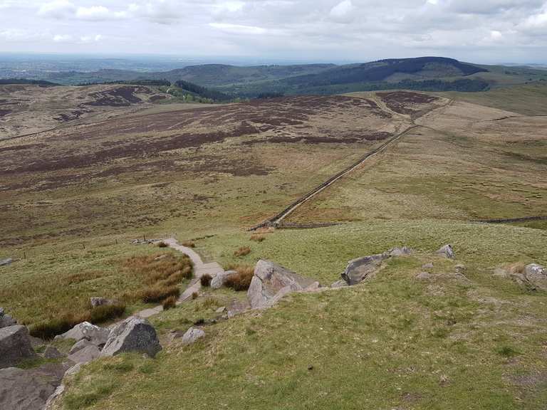 Shutlingsloe Routes for Walking and Hiking | Komoot