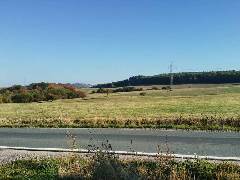 Blick auf Hohensolms - Mountain Bike Trails & Tracks | Komoot