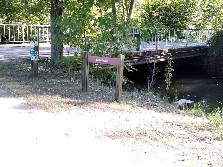 Provinciaal Domein Puyenbroeck wandelroutes en hikes | Komoot