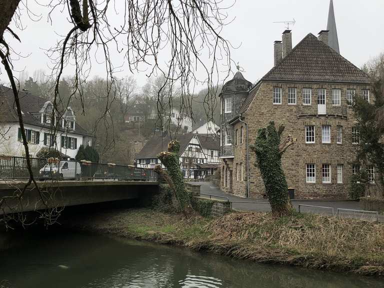 Kirche Volberg in Hoffnungsthal: Wanderungen und Rundwege | komoot