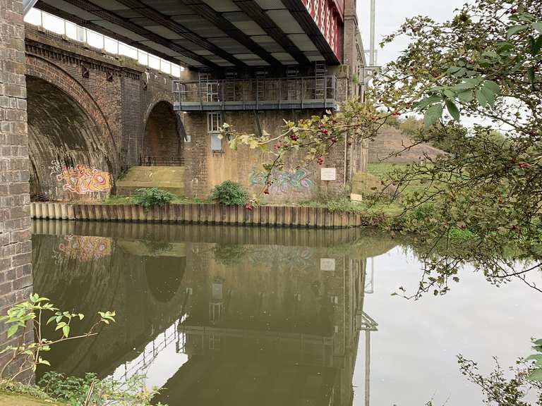 Irchester Viaduct, SPC2/80A , Midland Main Line Routes for Walking and ...