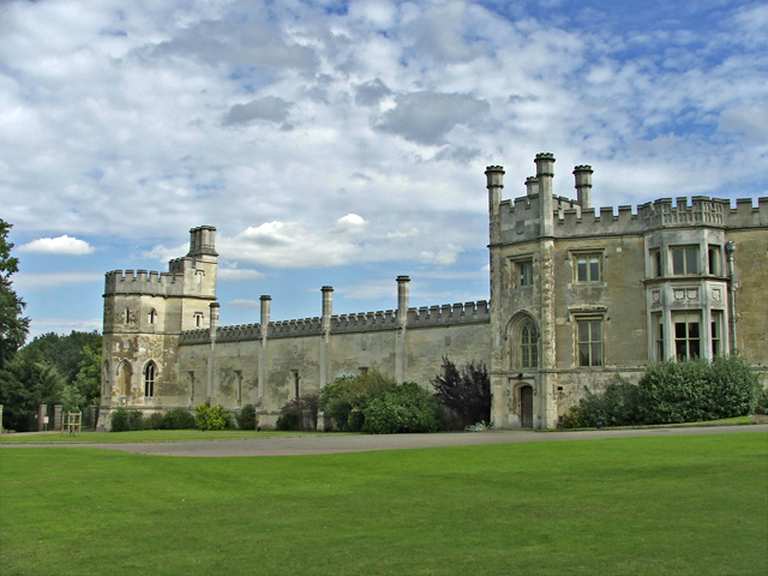 Ashridge House: Wanderungen und Rundwege | komoot