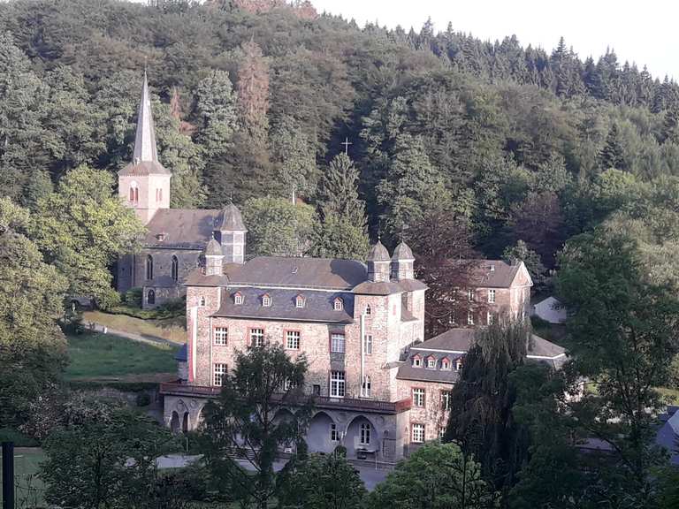 Schloss Gimborn Routes for Walking and Hiking | Komoot