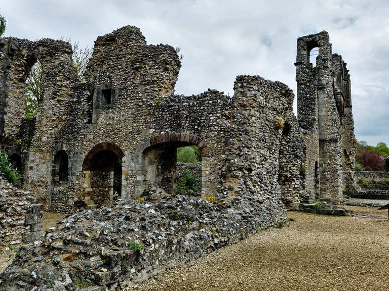Wolvesey Castle: Wanderungen und Rundwege | komoot