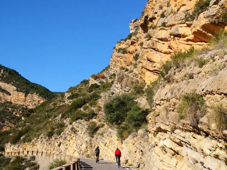 Parque Natural Chera-Sot de Chera — Tour desde Requena | Ruta en bici ...