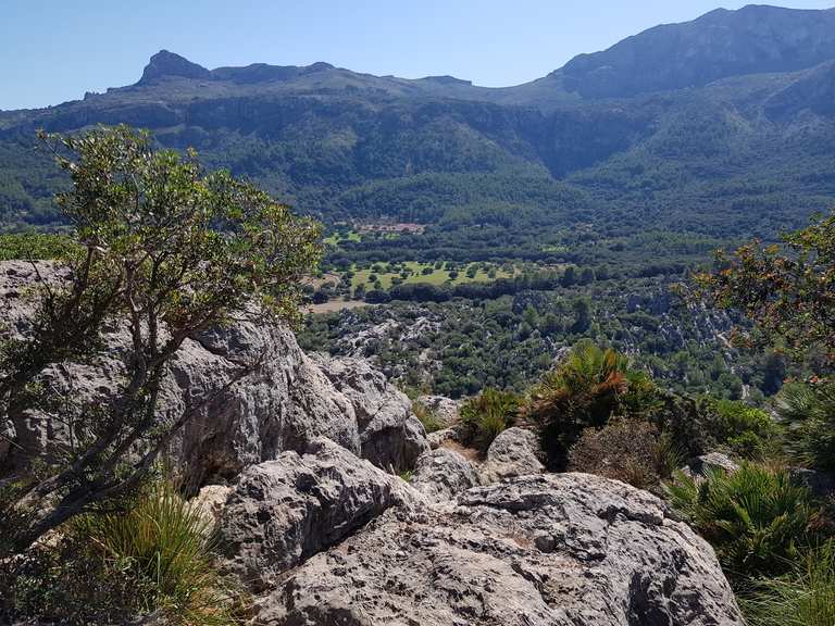 Coll de Sóller – Landschappelijk uitzicht op het meer rondtocht vanuit ...
