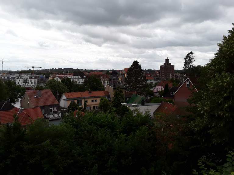 Borby Aussichtspunkt: Wanderungen und Rundwege | komoot