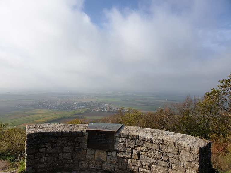 Aussichtsplattform Schwanberg: Wanderungen und Rundwege | komoot