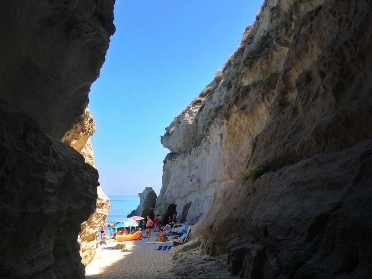 Grotta del Palombaro Routes for Walking and Hiking | Komoot