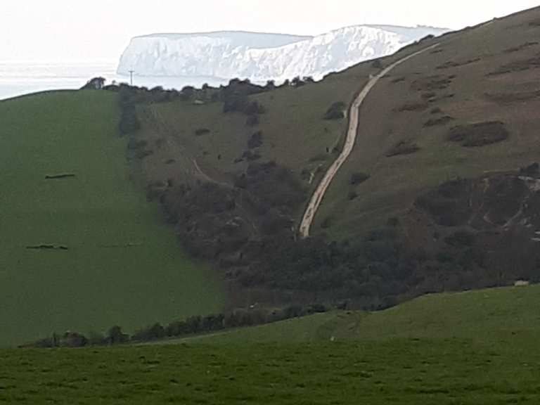 Tennyson Trail - great hiking route from Freshwater to Carisbrooke ...