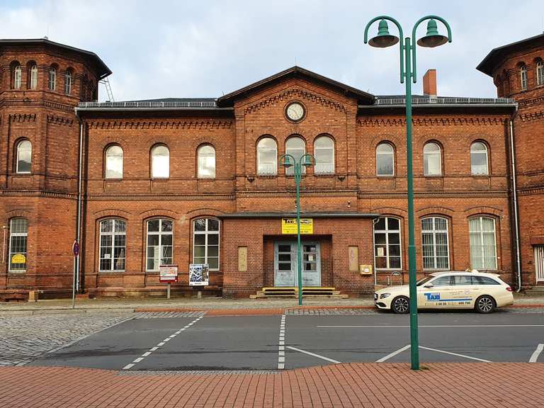 Bahnhof Finsterwalde: Wanderungen und Rundwege | komoot