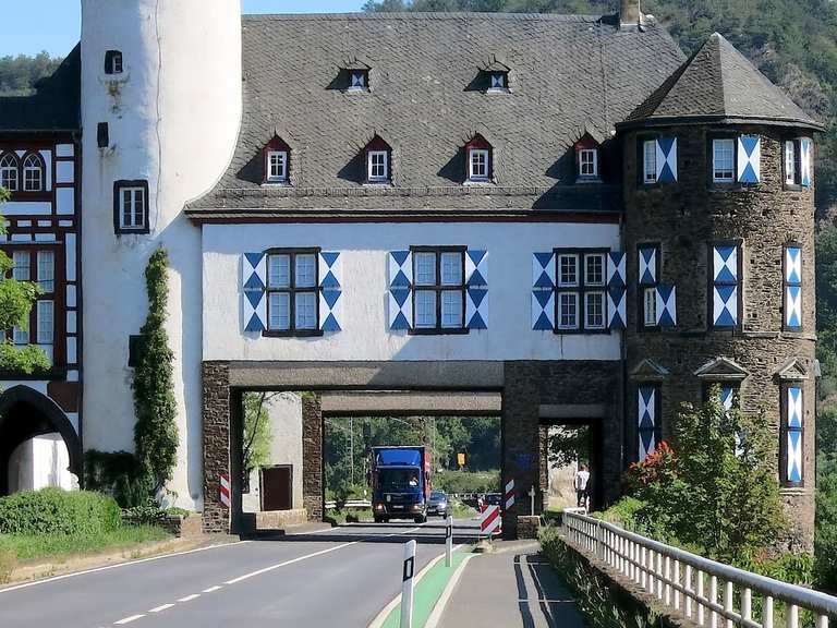 Schloss von der Leyen - Cycle Routes and Map | Komoot