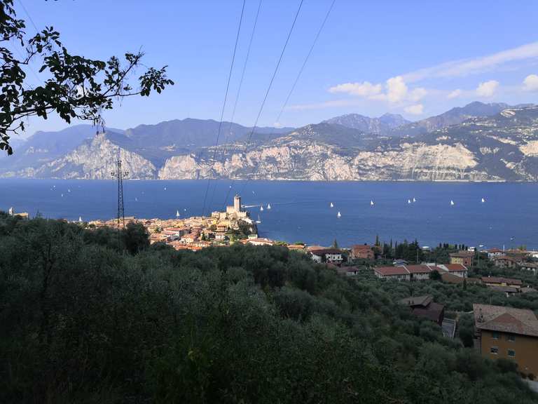 Aussicht vom Mt. Baldo – Stazione Monte Baldo Runde von Malcesine ...