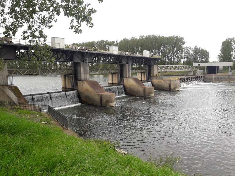Stuw- en sluiscomplex Linne fietsroutes en kaart | Komoot