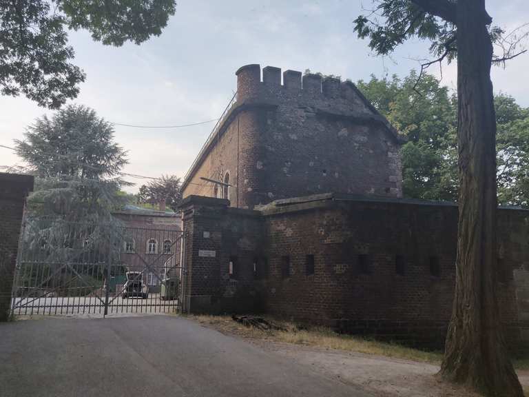 Fort X mit Rosengarten : Radtouren und Radwege | komoot