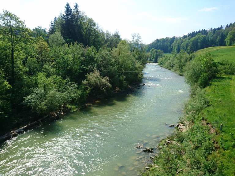 Sehr schöner Weg am Fluss entlang Mountain Bike Trails & Tracks | Komoot