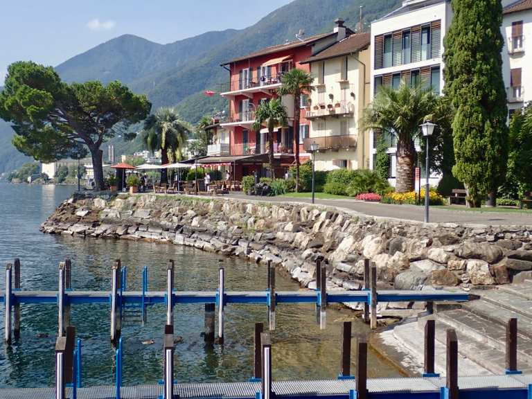 Lungolago di Cannobio – Brücke über die Maggia Runde von Locarno ...