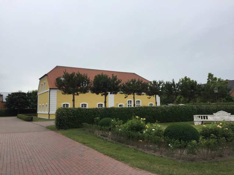 Château de Döbbelin - Itinéraires vélo et carte | Komoot