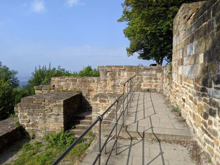 Hohenstaufen Castle Ruins and Viewpoint: Wanderungen und Rundwege | komoot