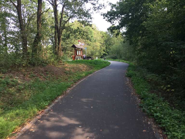 Wunderschöner Radweg auf einer alten Bahntrasse: Radtouren und Radwege ...