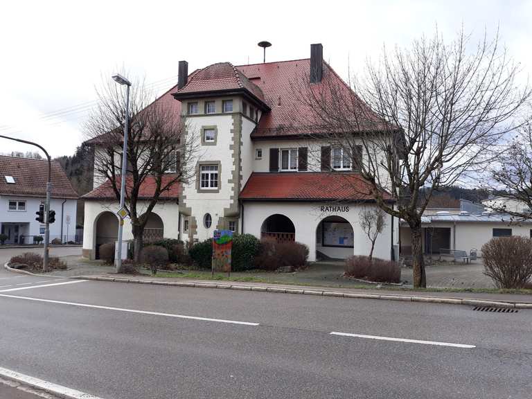 Weg zum Gipfel – Altenbergturm Runde von ulzbach am Kocher | Wanderung ...