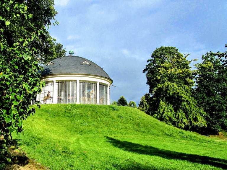 Historisches Karussell Hanau - Wilhelmsbad Routes for Walking and ...
