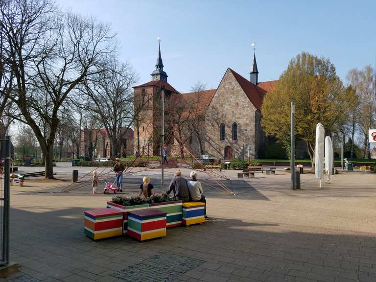 Schlossplatz Varel - Cycle Routes and Map | Komoot