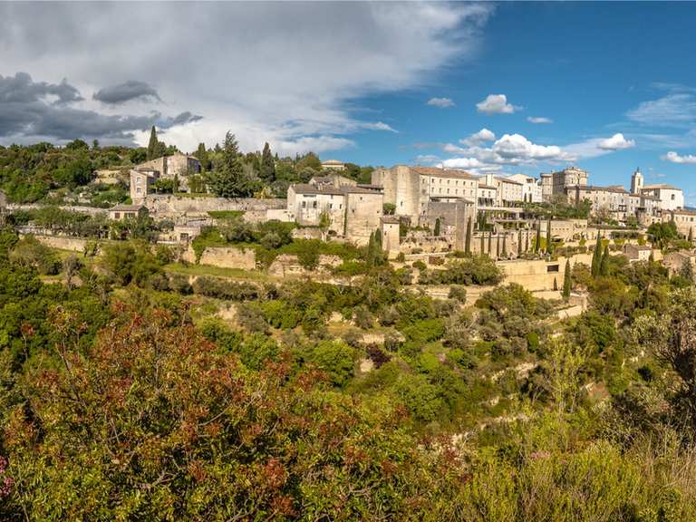 Gordes Road Cycle Routes and Map | Komoot