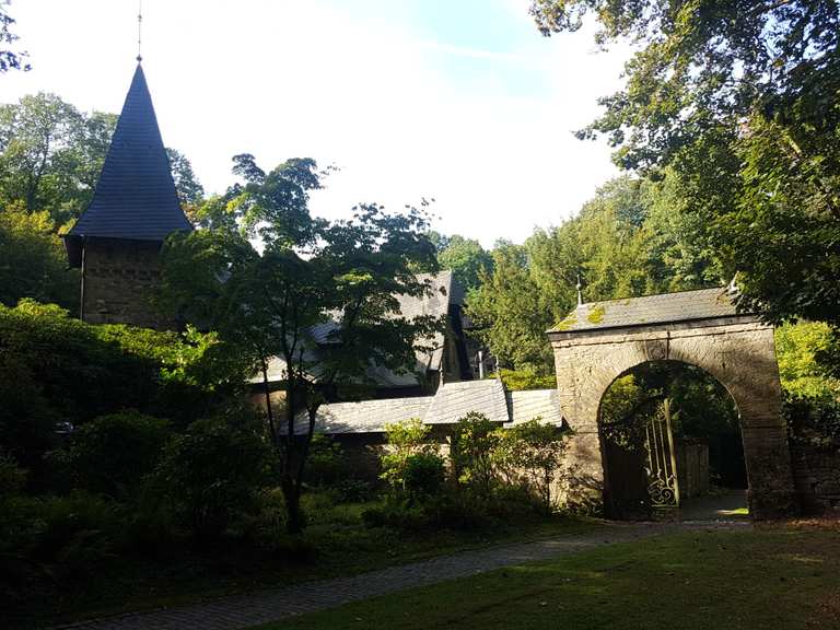 Schloss Caspersbroich: Wanderungen und Rundwege | komoot