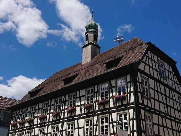 Rathaus Hausach: Wanderungen und Rundwege | komoot