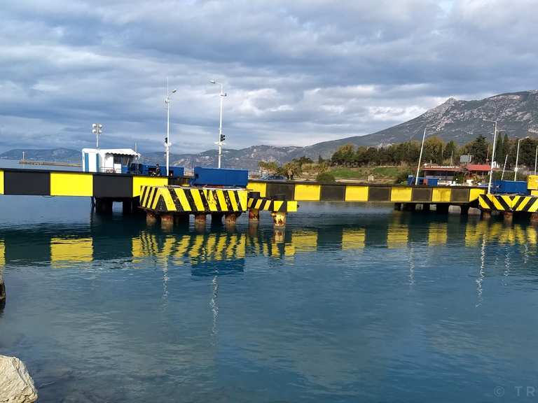 Corinth submersible bridge 🛤️ Ancient Diolkos ship railway - Cycle ...