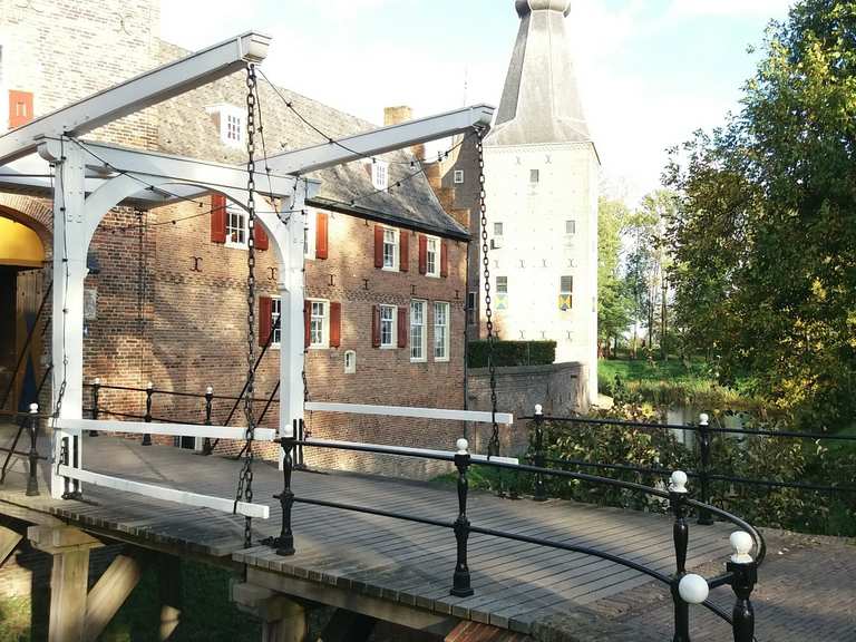 Kasteel Doorwerth wandelroutes en hikes | Komoot