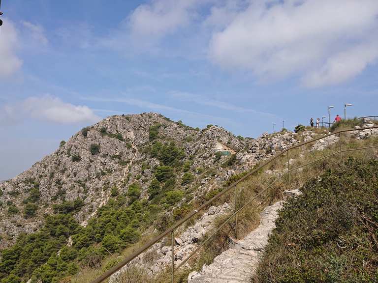 Monte Calamorro Routes for Walking and Hiking | Komoot