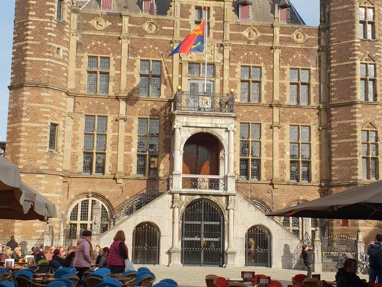 Markt & Stadhuis Venlo: Wanderungen und Rundwege | komoot