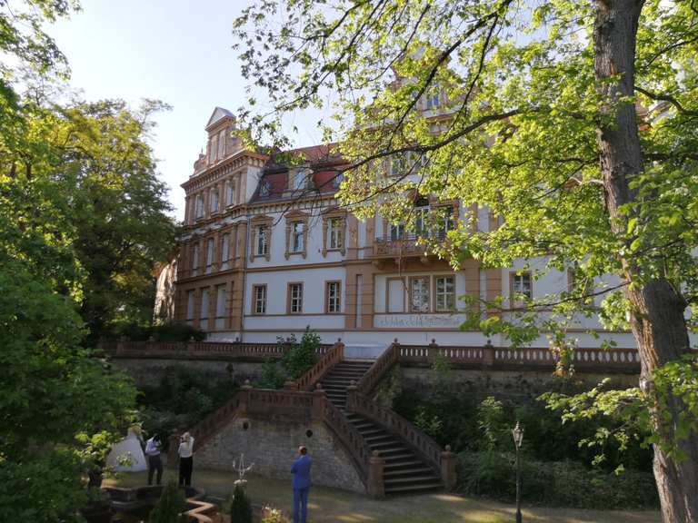 Schloß Schkopau - Cycle Routes and Map | Komoot