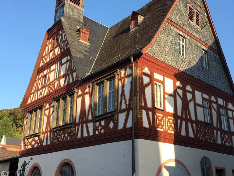 Altes Rathaus Seeheim: Rutas de senderismo y caminatas | Komoot